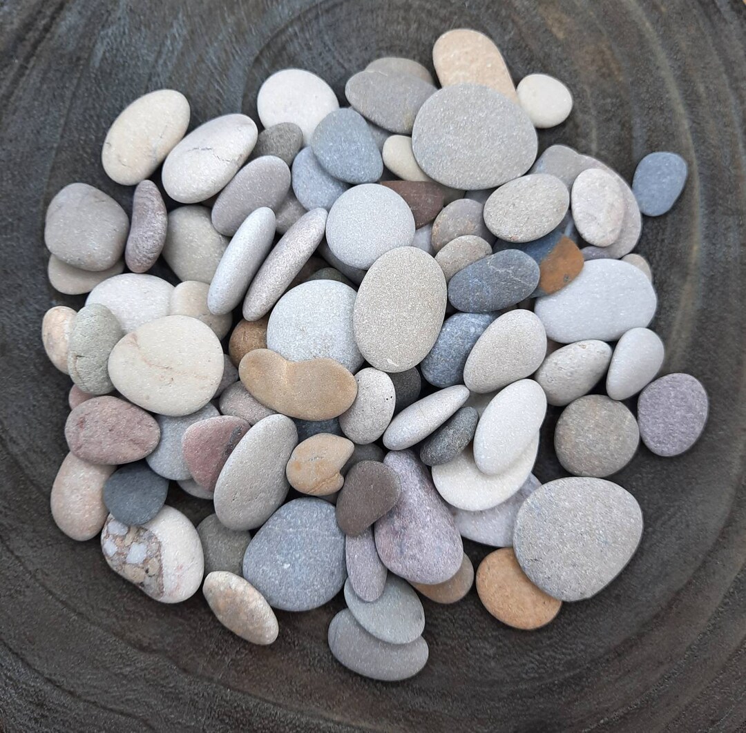 Bulk of 100 Pebbles, Flat & Colorful Genuine Beach Stones, Medium to ...