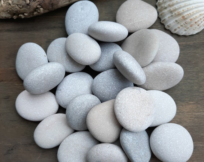 Bulk of 200/300 Tiny Pebbles, Flat & Colorful Genuine Beach Stones ...