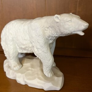 Polar Bear Figurine - White Bisque Porcelain - by Aldon - 1973 - Etsy