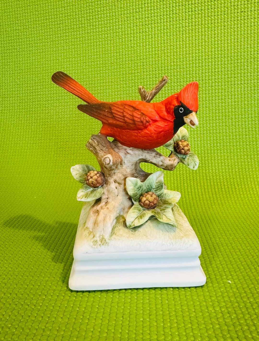 Cardinal Bird Porcelain Bird Figurine Music Box by Gorham - Japan ...
