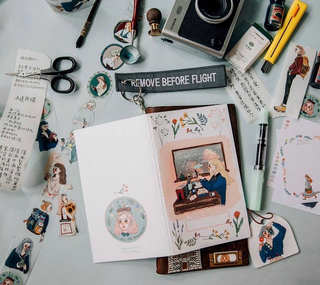 La Dolce Vita 10th Anniversary Threaded Notebook Life is Beautiful ...