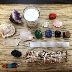 Chakra Box Gift Set, Reiki Wellness Kit, Meditation Box Kit, Home ...