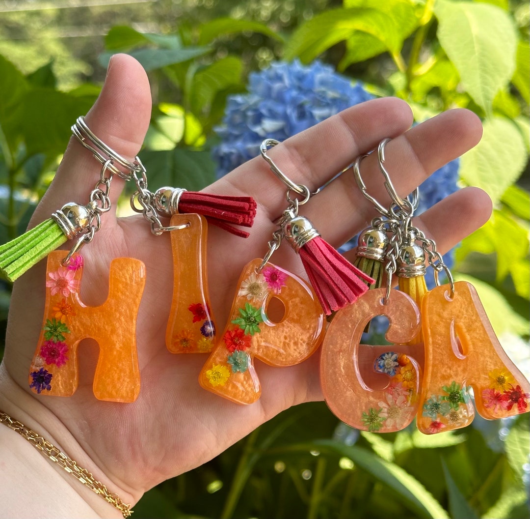 Alphabet Letter Keychain, Random Styles, Floral Glitter Bag Accessories ...