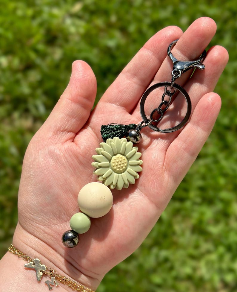 Beaded Fall Keychains, Pumpkin, Flower, Floral Ghost, Metal Keychain ...