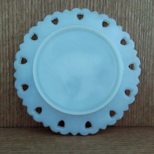 Hatching Chick Opaline Plate. Collectible Milk Glass. Vintage. - Etsy