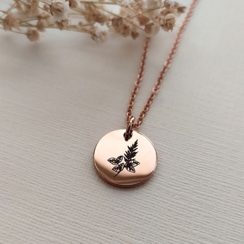 Poppy Disc Necklace - Etsy