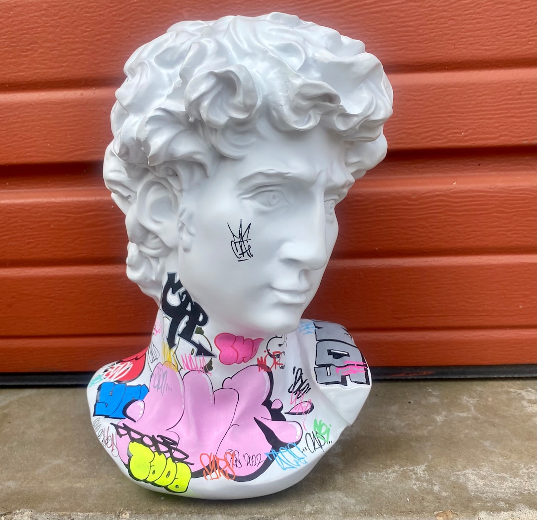 Graffiti Statue / Graffiti Art / Graffiti Decor / Statue of David ...