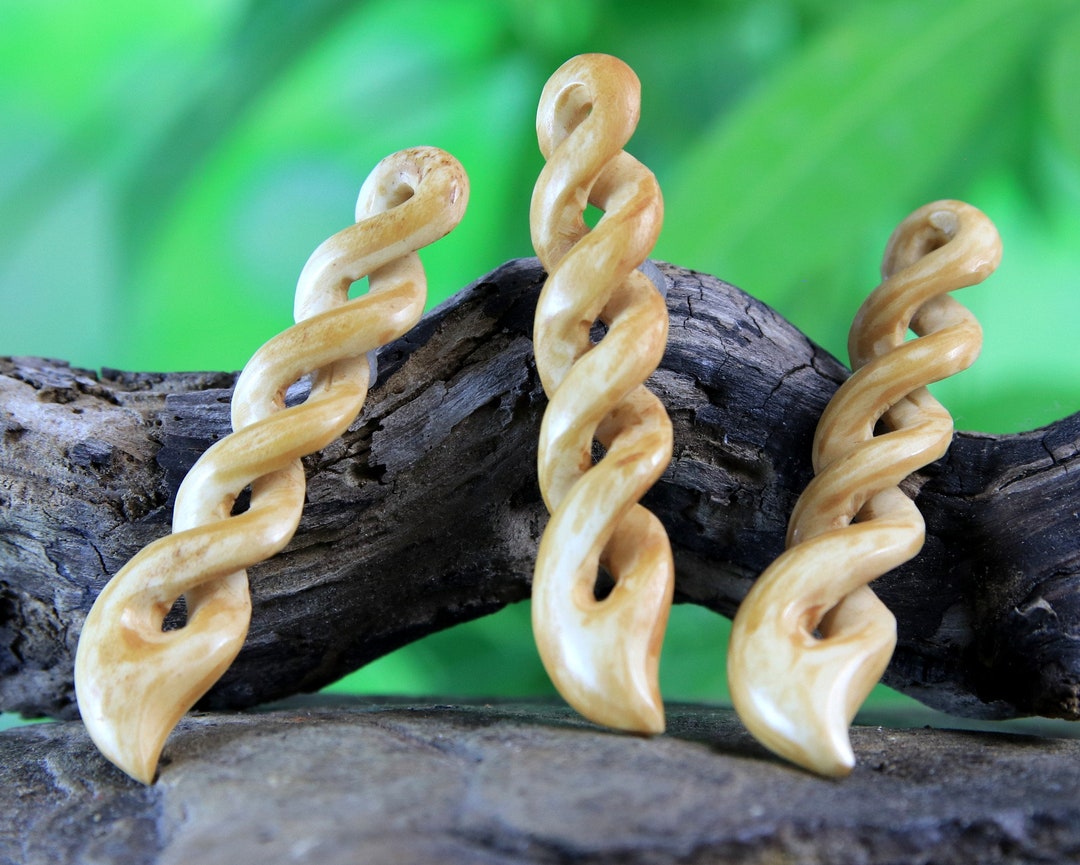 Hand Carved Bone Infinity Charm Twist Cabochon Antique Look Jewelry ...
