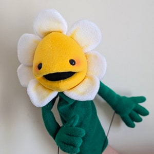 Lil’ Flora Daisy Hand and Rod Puppet - Etsy