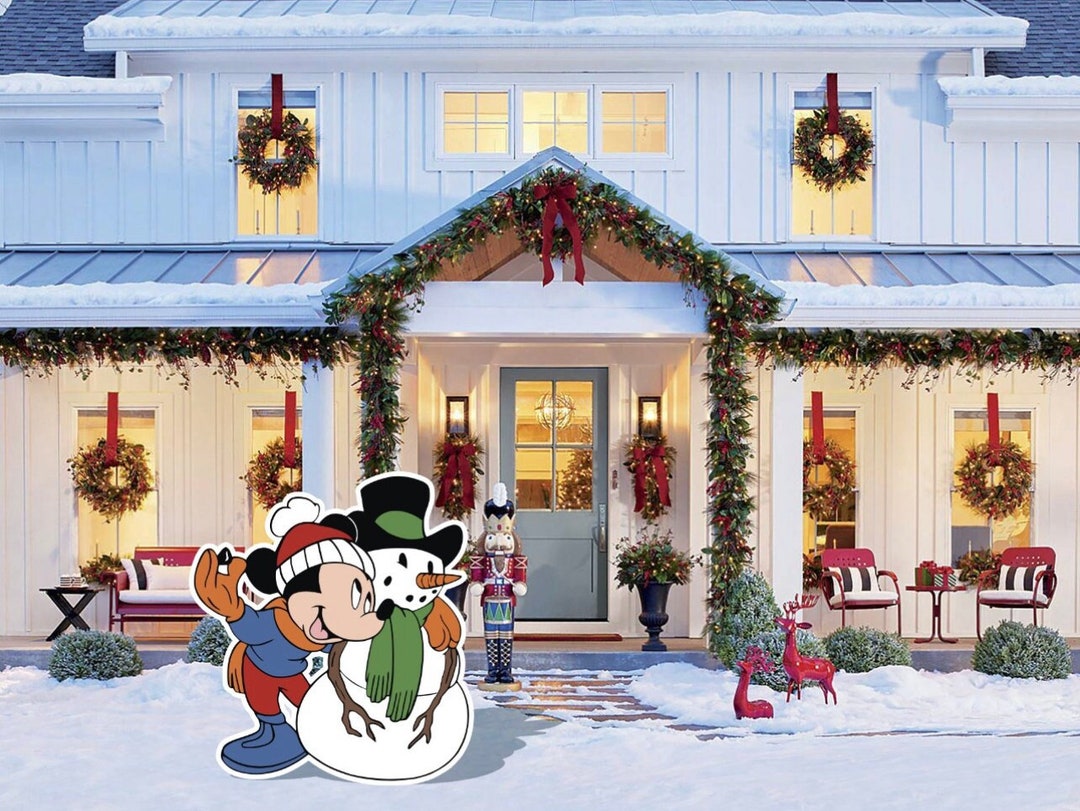 Mickey Mouse and Snow Man || Build a Snowman With Mickey || Holiday ...