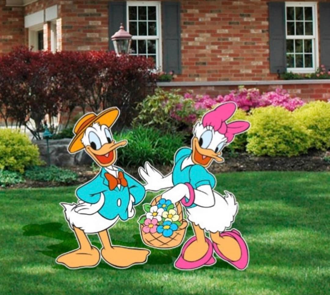 Donald Duck and Daisy Duck Spring Time - Etsy