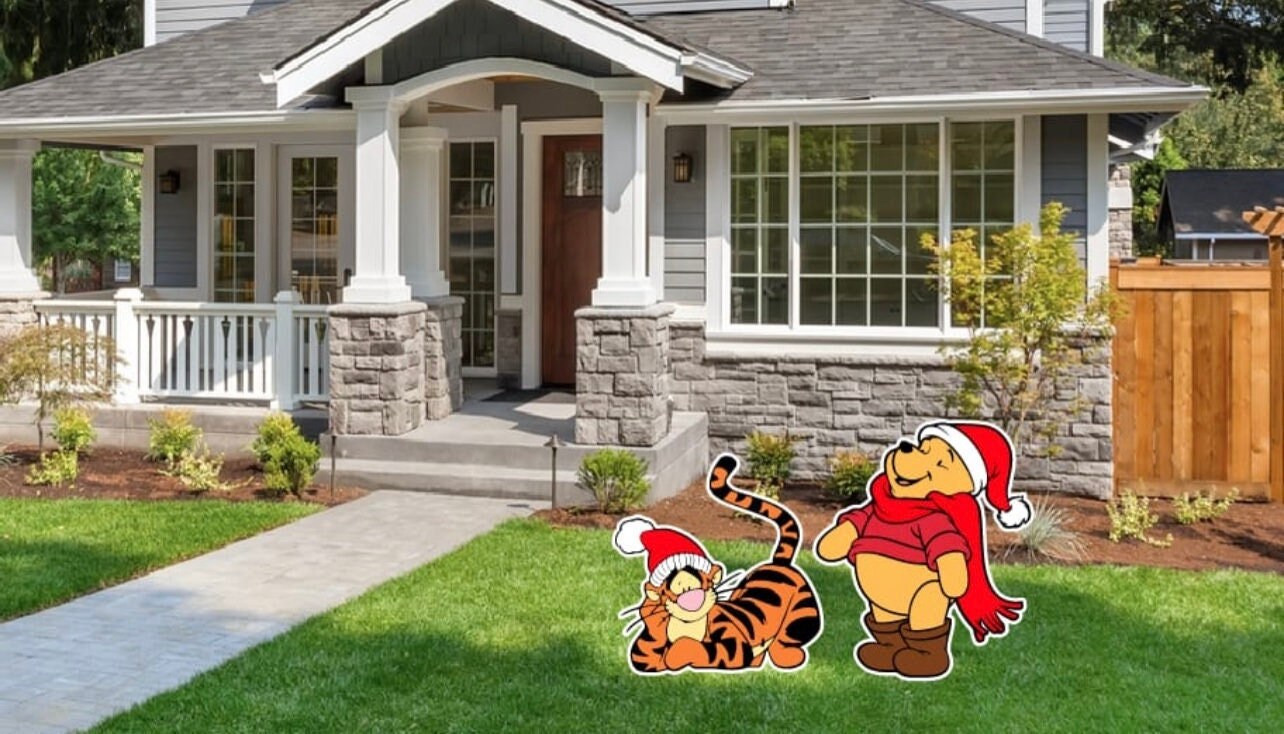 Winnie the Pooh and Tigger Christmas || Holiday in the Hundred Aker ...
