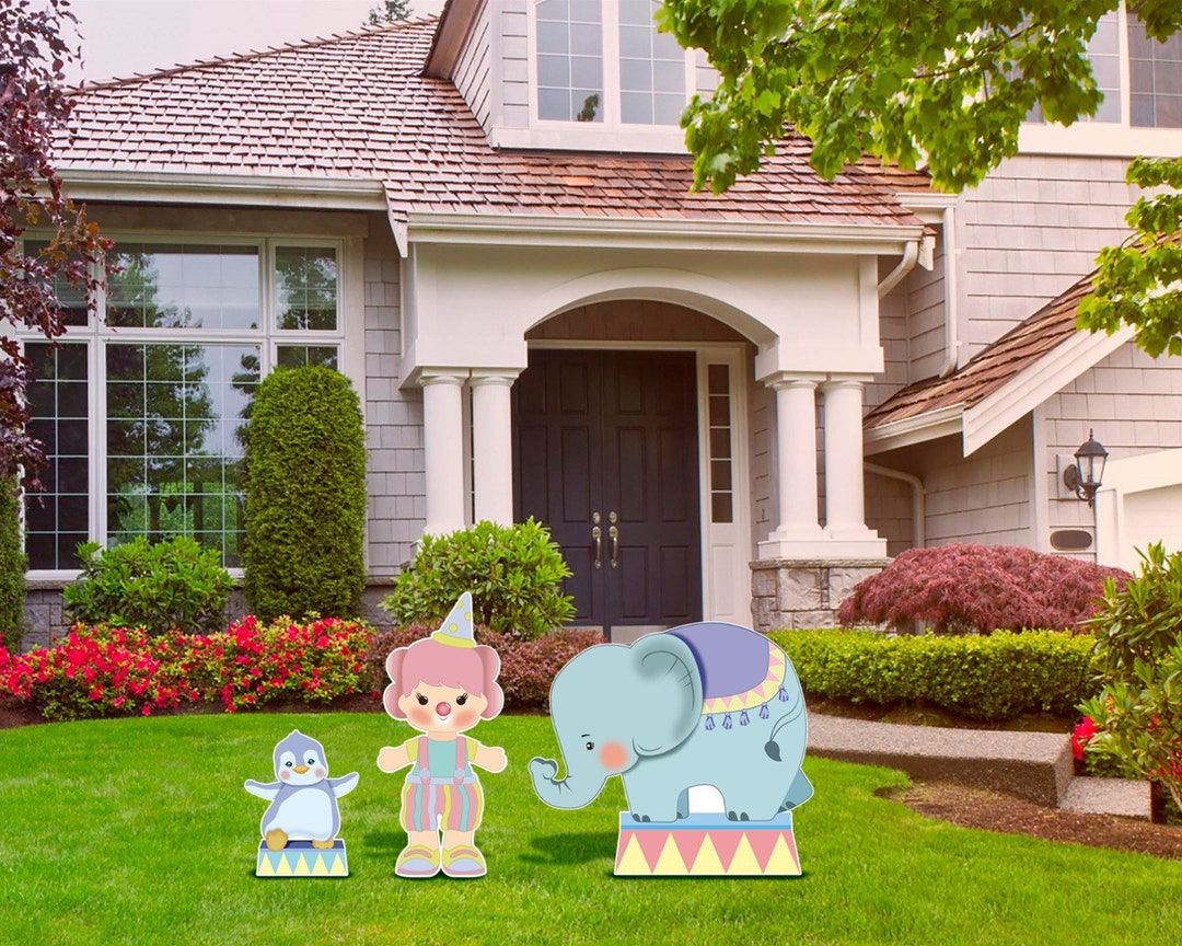 Circus Party || Elephant || Clown || Magician || Tent Circus Trainer - Etsy