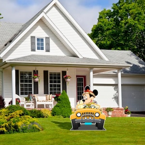 Minnie Mouse in Safari Jeep|| Minnie Mouse Drives in Safari Theme - Etsy