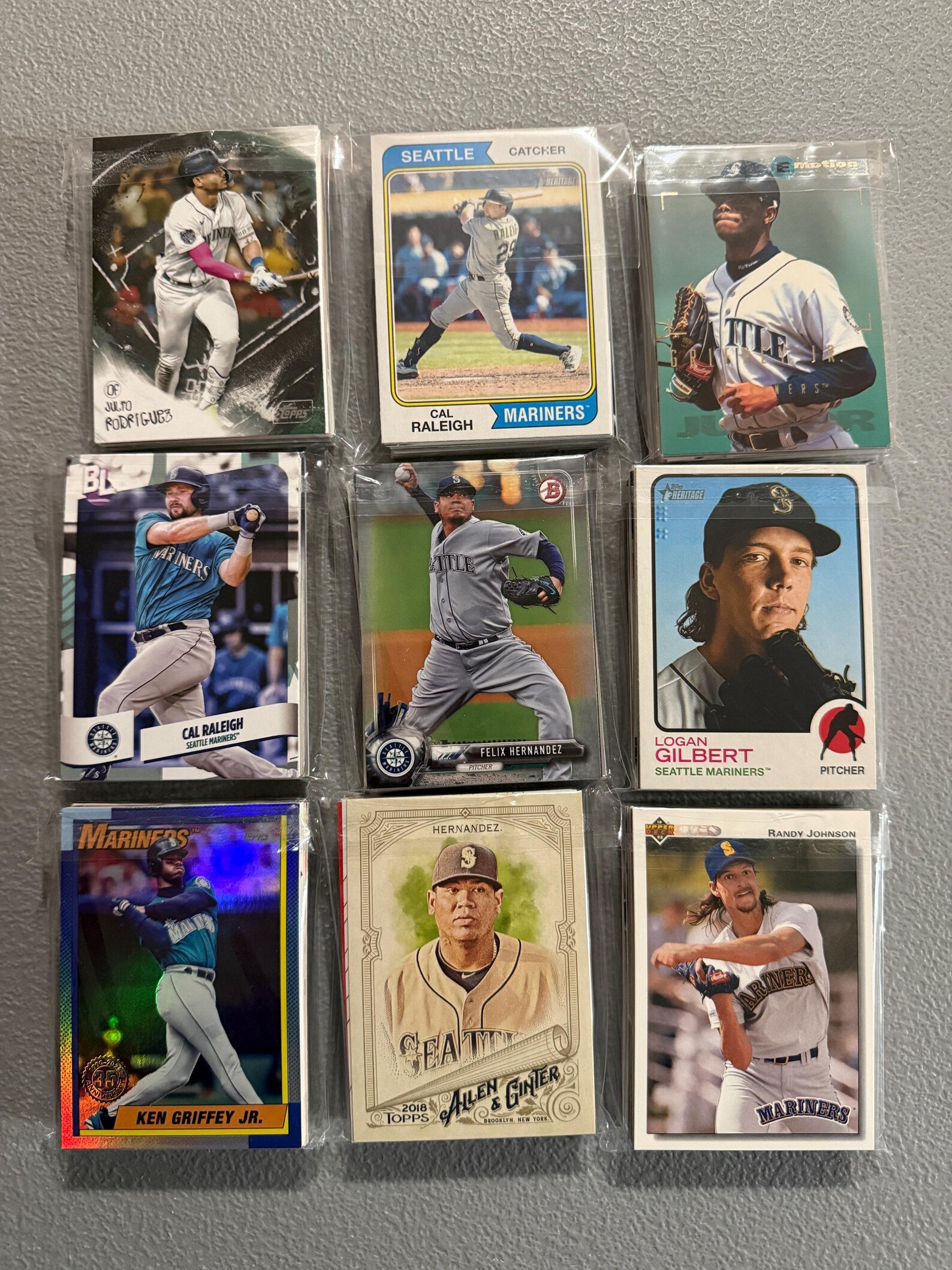 Seattle Mariners Baseball Cards - Grab Bag of 30 Cards From 1980s-today ...
