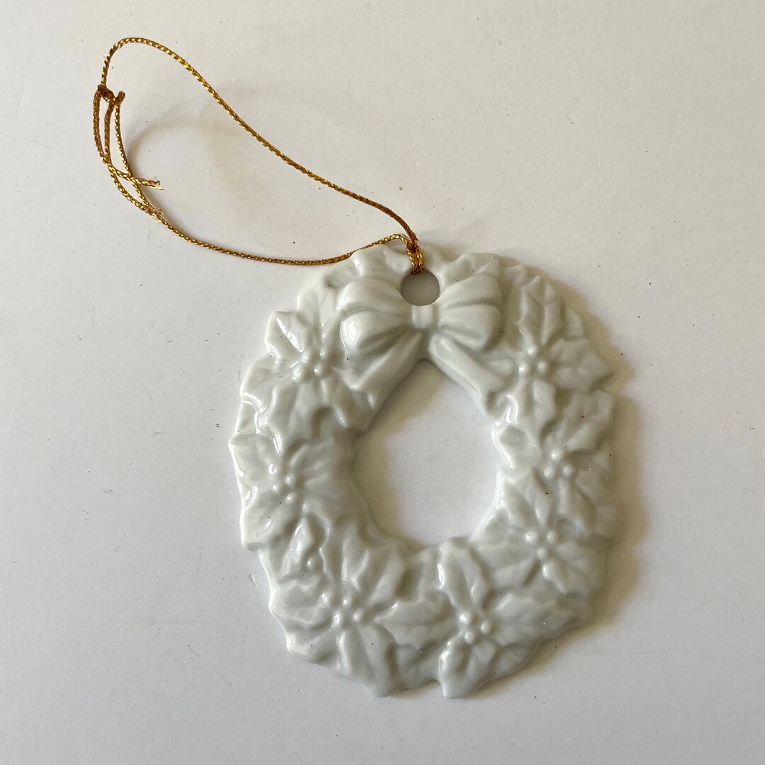 Vintage Avon Ceramic Wreath Christmas Ornament - Etsy
