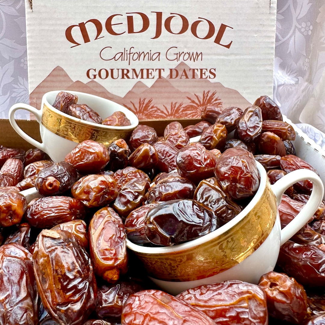 11lbs Mixed Size Medjool Dates - Etsy