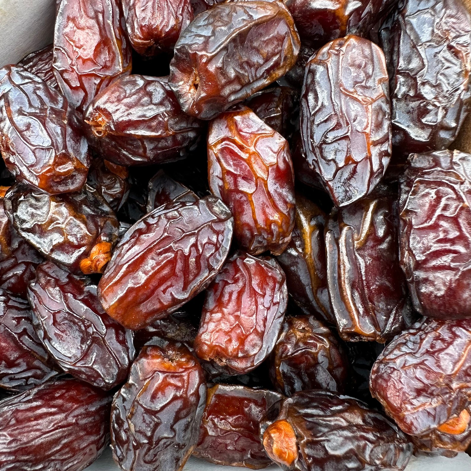 PREMIUM Quality Medjool Dates - Fresh From California - Golden Dates ...