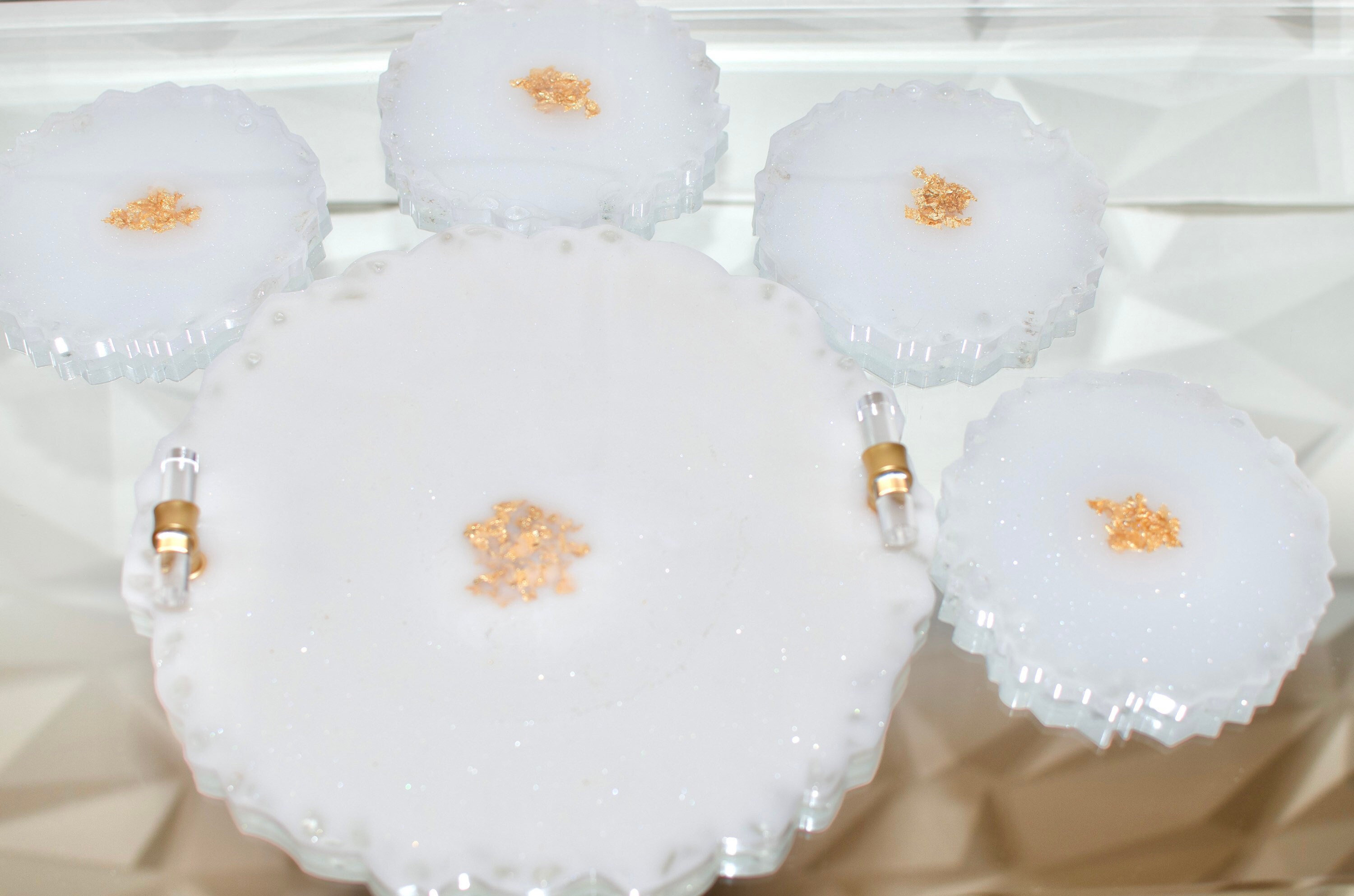 Round Decorative Tray With Crystal Quartz & 4 Pc Matching - Etsy UK