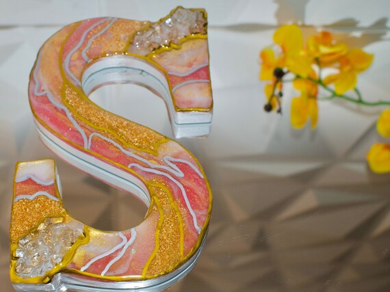 Choose your letter of the alphabet. Geode resin artwork geode | Etsy