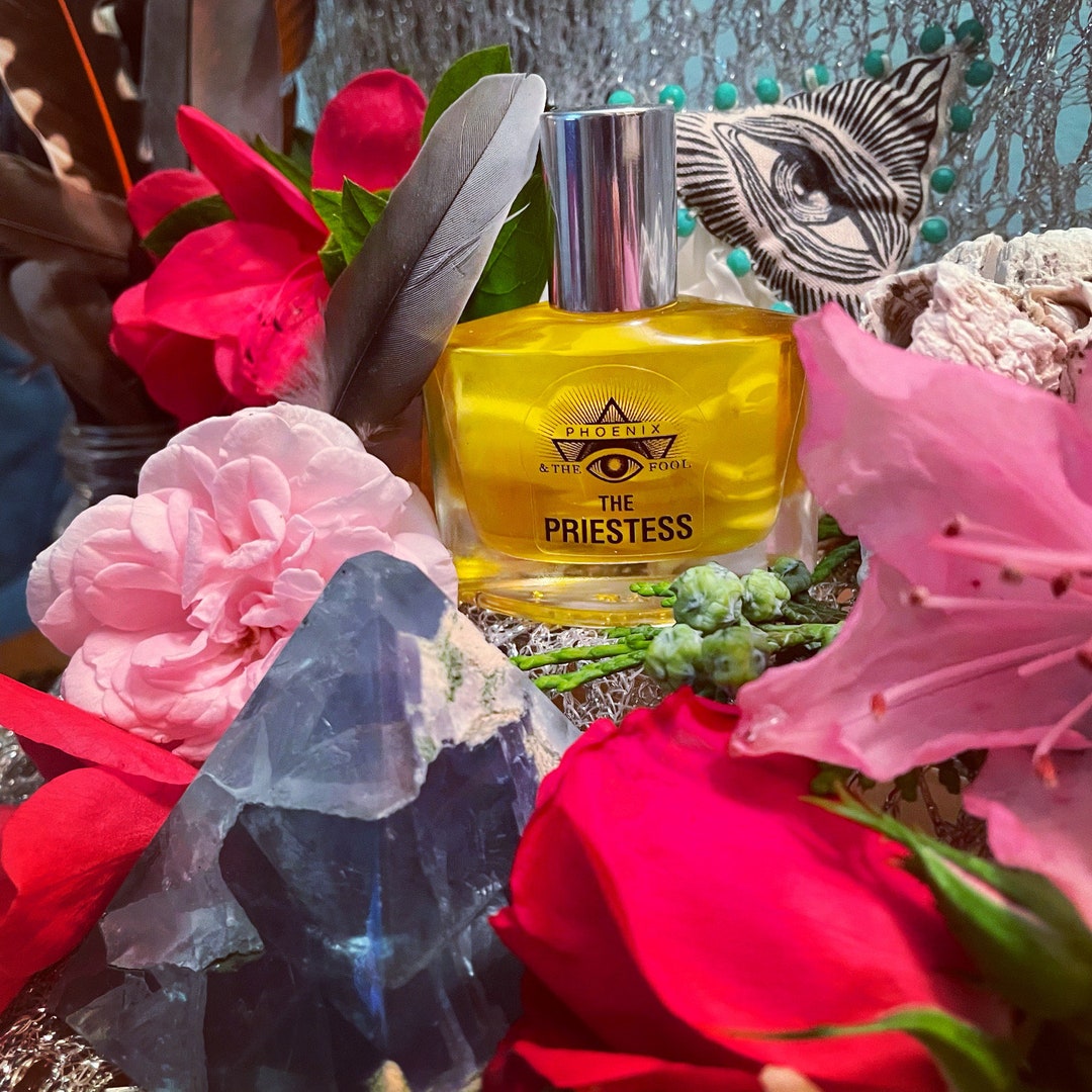 The Priestess Ritual Fragrance Oil - Etsy