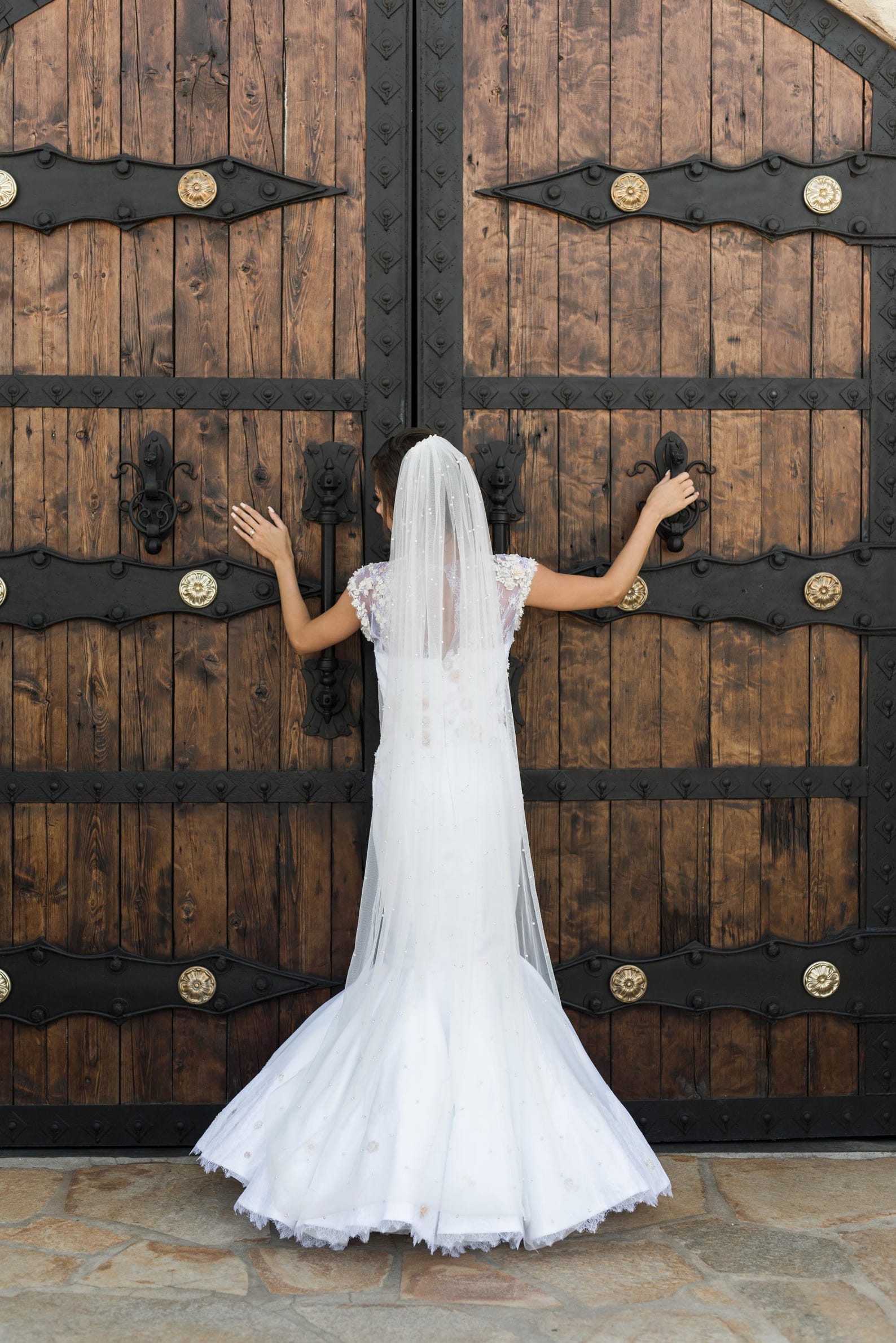 Pearl Tulle Bridal Veil, Pearls With Silver Backing Medium Weight Tulle ...