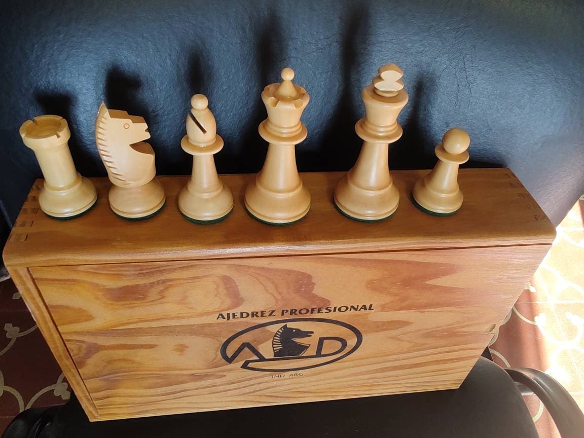 Vintage AD Ajedrez Chess Set Argentina. - Etsy