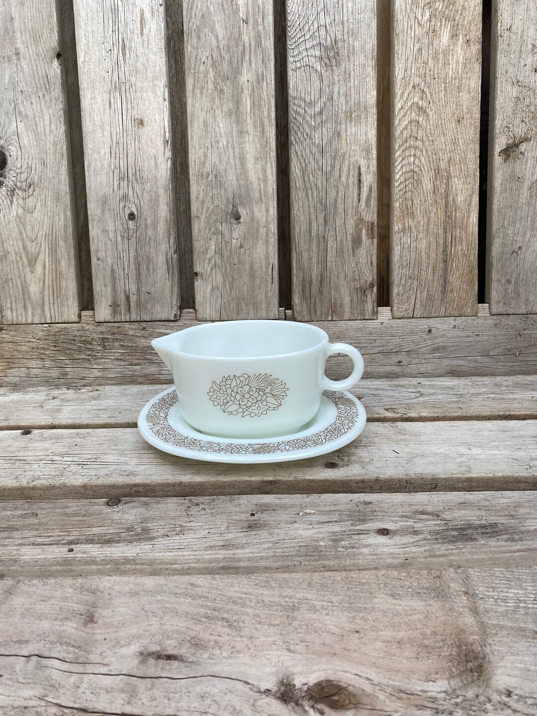 Pyrex Serving Dish / Pyrex Gravy Boat / Woodland / 1970’s Dinnerware ...