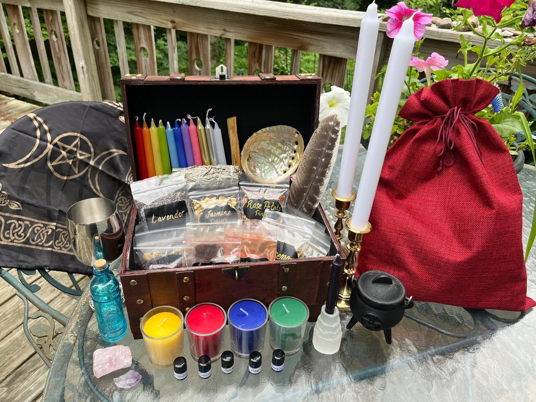 Deluxe Large Witchcraft Altar Kit Witch's Treasure Box XL Spells ...