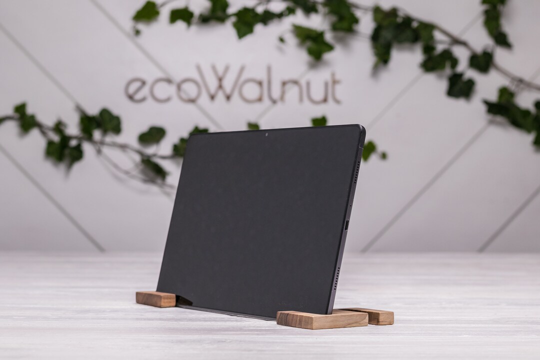Personalized Wooden Desktop iPad & iPhone Stand, Mini Tablet Holder ...