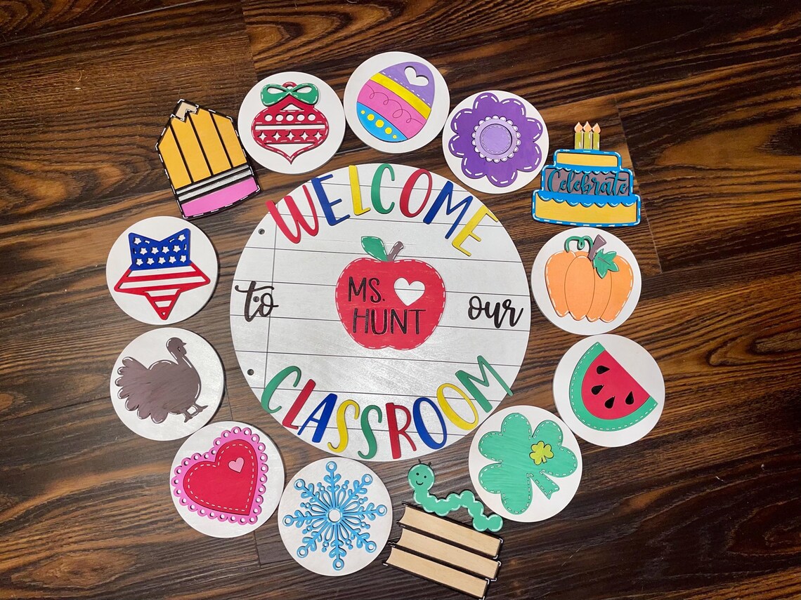 Interchangeable Teacher Door Hanger - Etsy