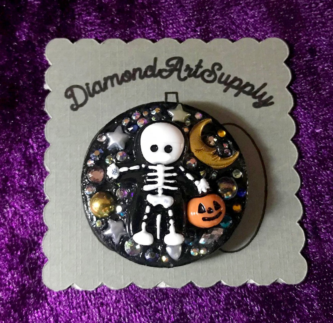 Trick or Treat Halloween Cover Minder Magnet. Sparkly AB Gems Magnet ...