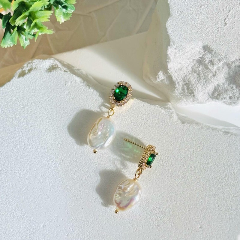 Emerald Drop Earring - Etsy