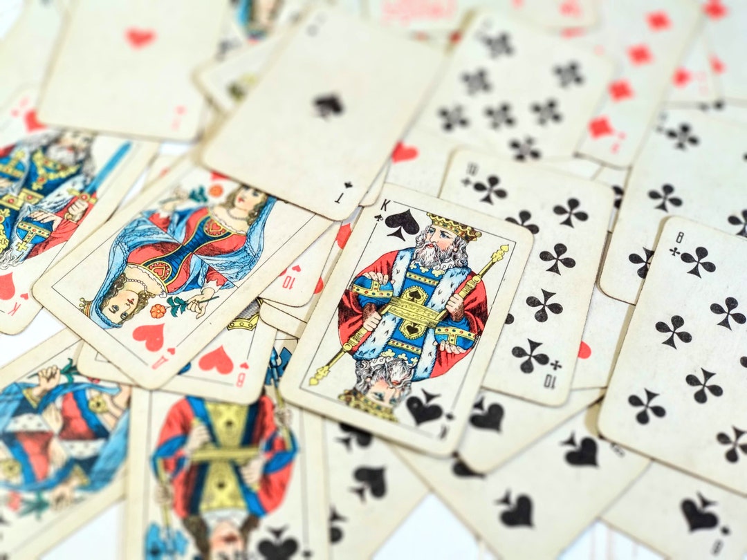 Vintage Soviet Genuine Playing Cards, Deck of 36 Cards, Russian Playing ...