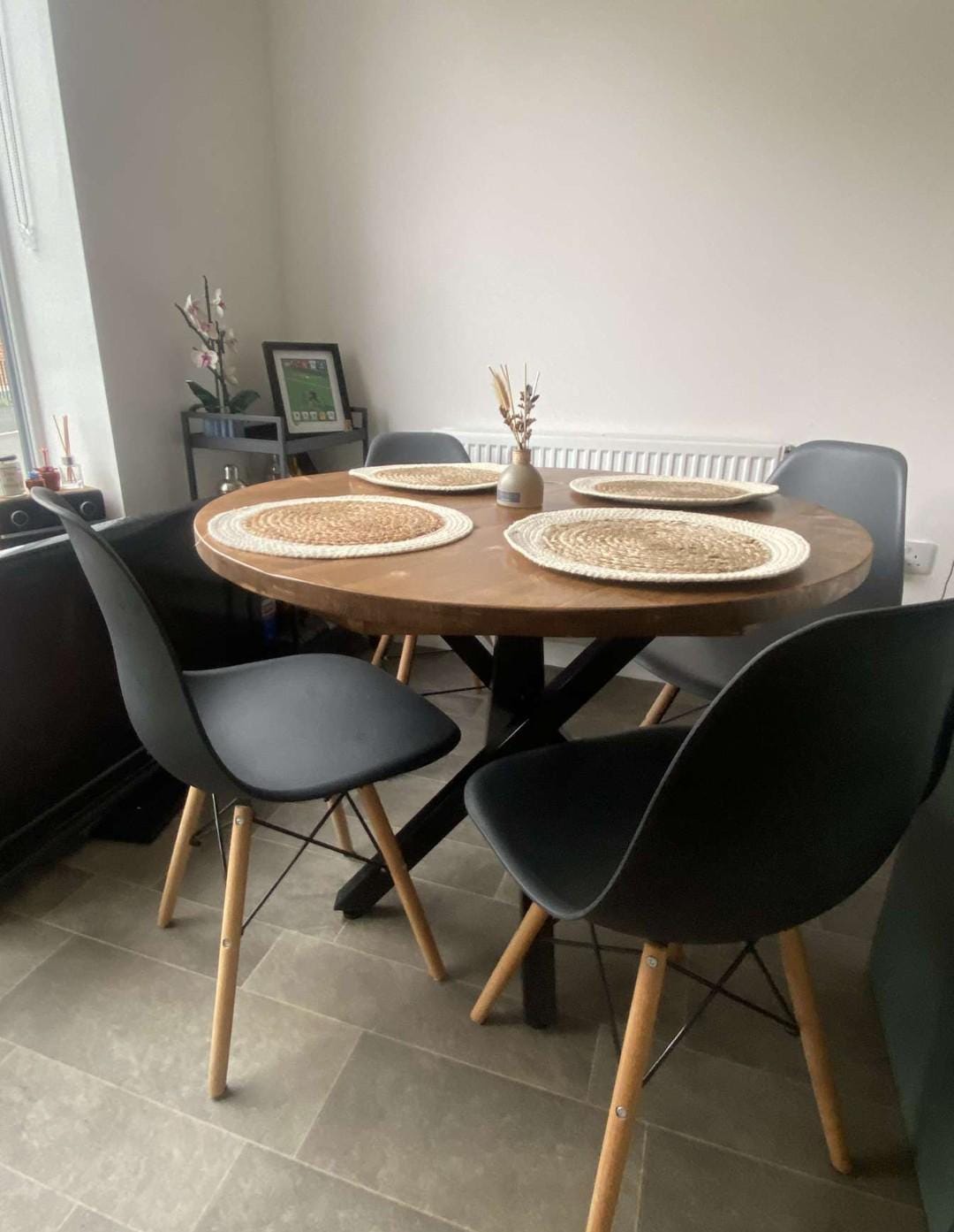 Round Dining Table/any Size/spider Leg Base/rustic Round Table/spider ...