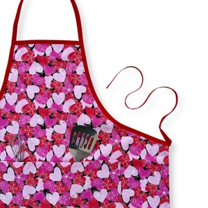 Red Heart Apron in Cotton, Sweetheart Apron With Red Trim and Ties ...