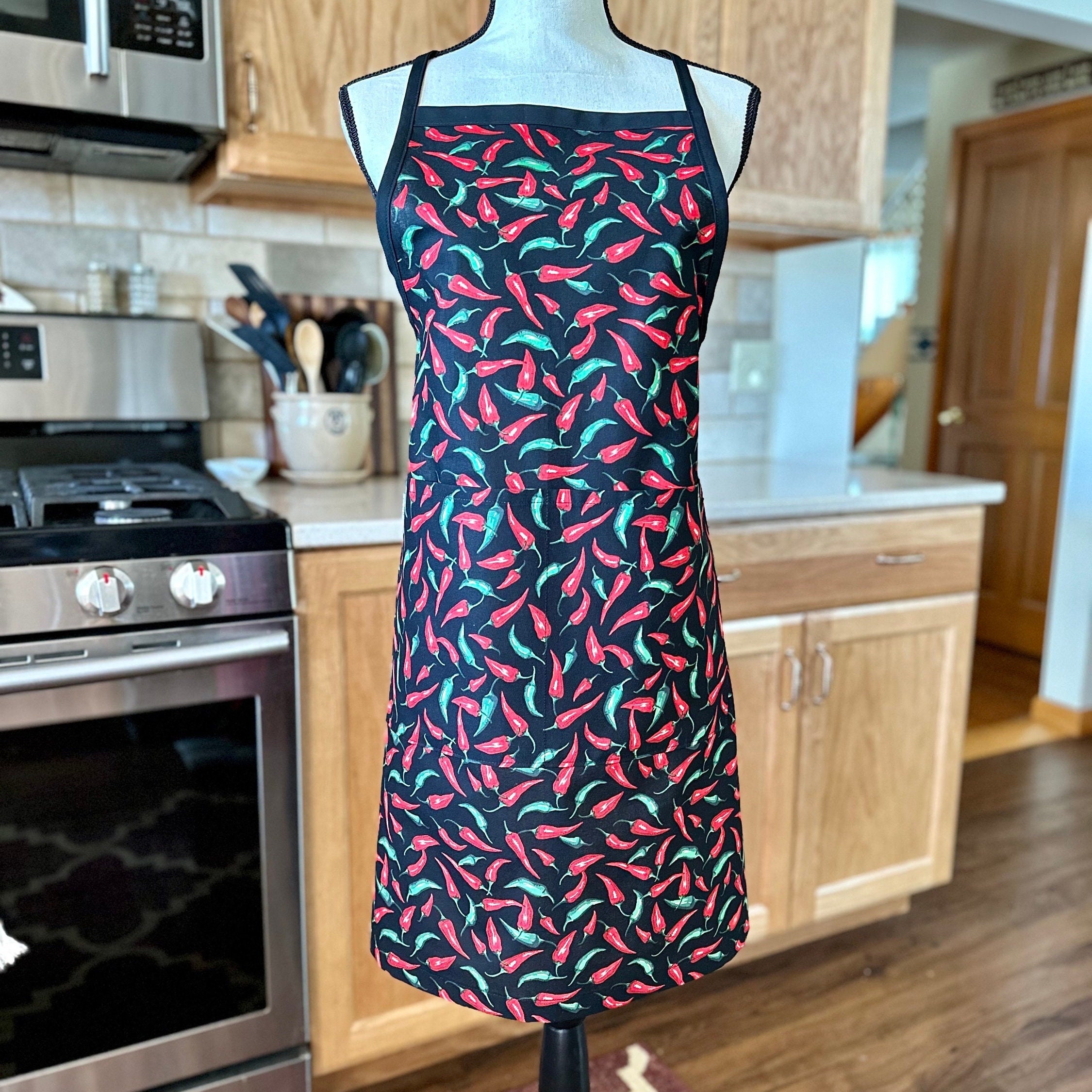 Chili Pepper Apron, Gourmet Cooking Apron, Hot Peppers Bib Apron, Tex ...