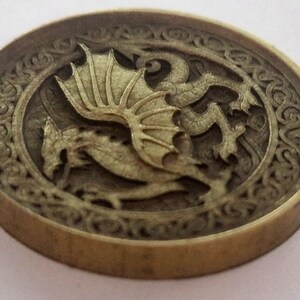 COINS Welsh Dragon With Celtic Knot Surround 3D Sculpture - Perfect for ...