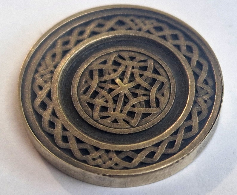 COINS Intricate Circular Celtic Knot 3D Relief File - Ideal for Laser ...