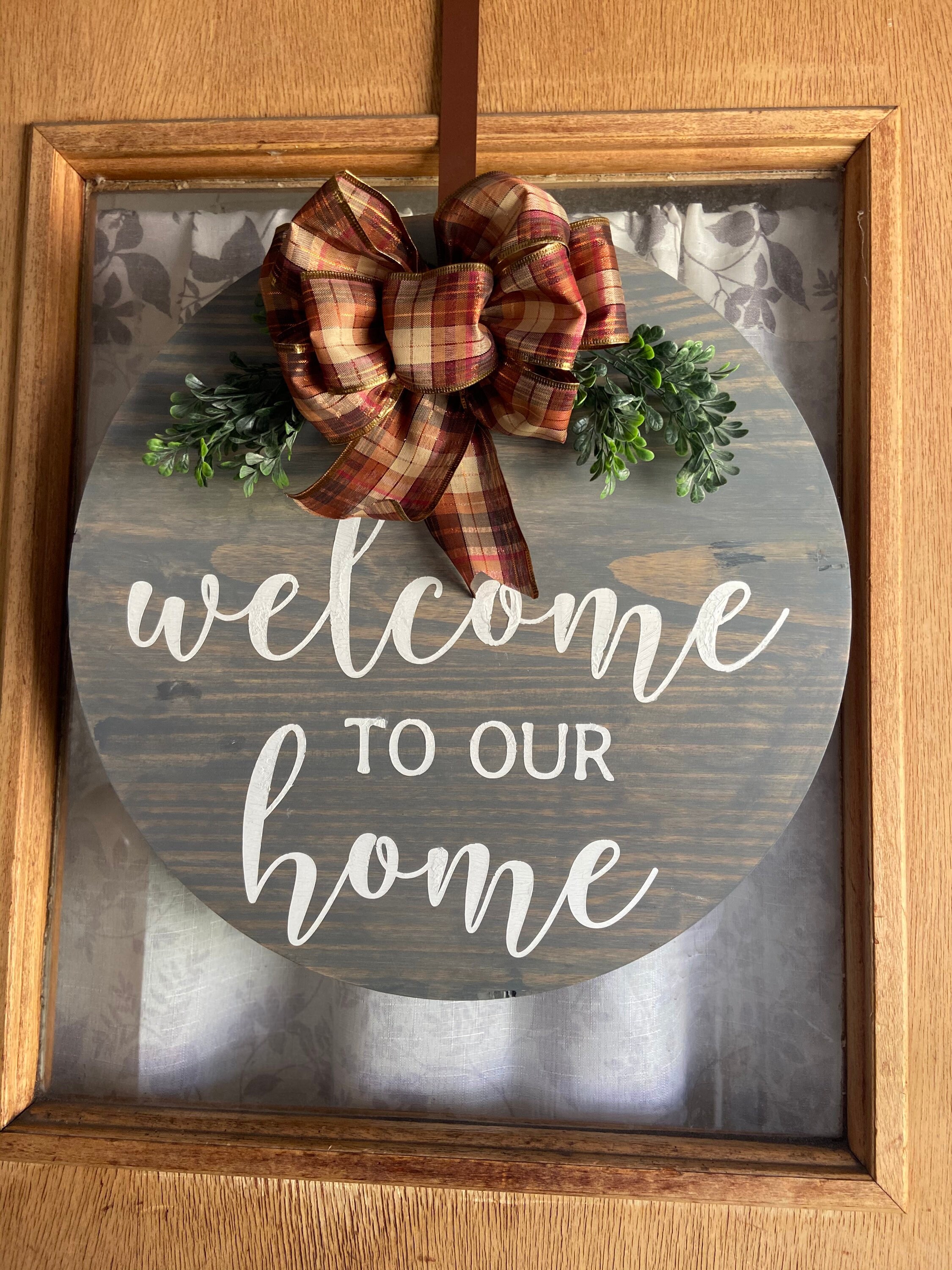 Welcome Round Wood Sign - Etsy