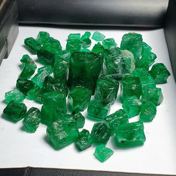 Rough Emerald - Etsy