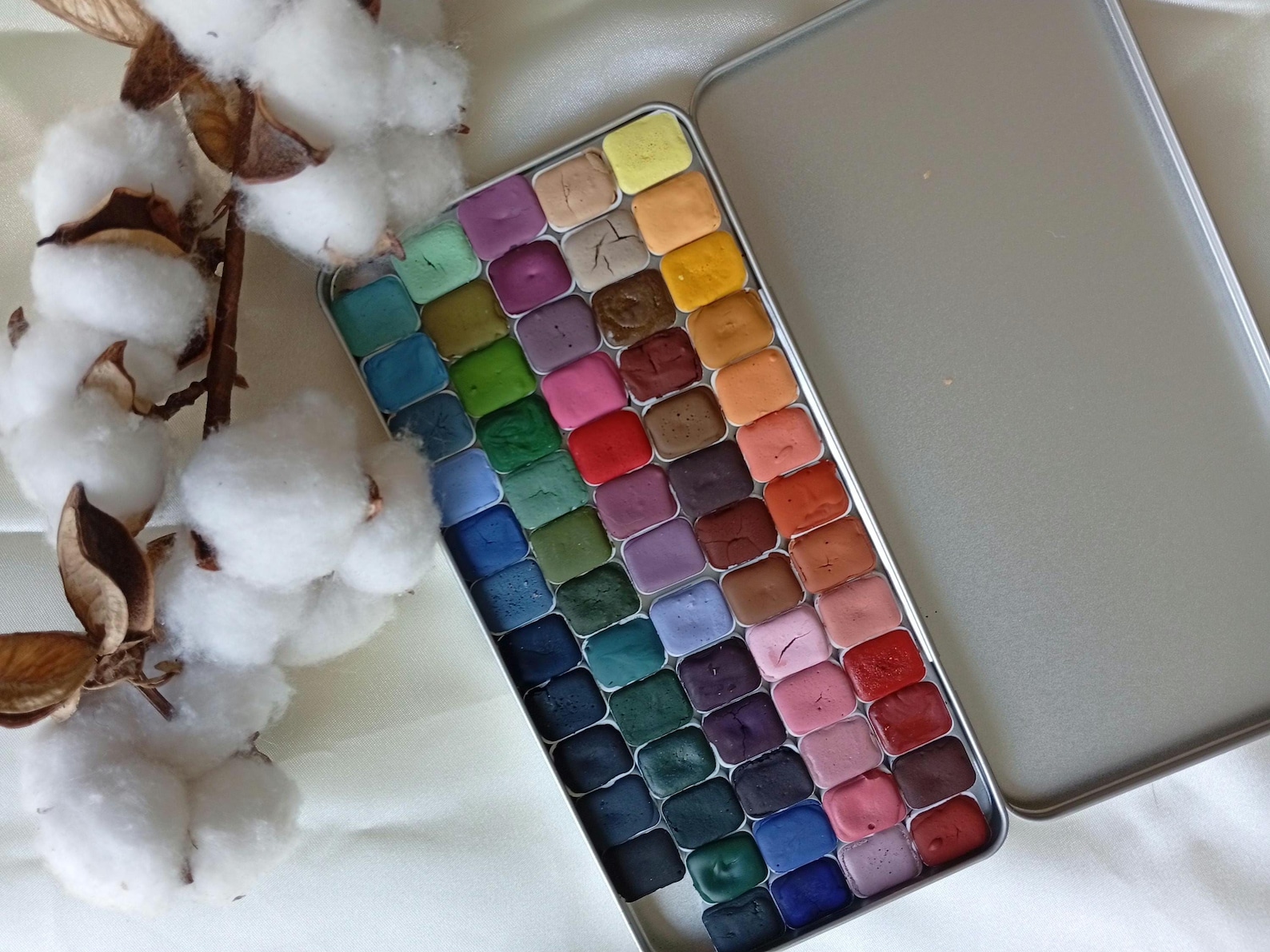 Lot of Handmade Natural Artisanal Watercolors, Grainy and Duochrome ...