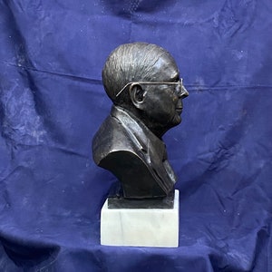 Charlie Munger Bronze Sculpture / Charles Thomas Munger Resin Fiber ...