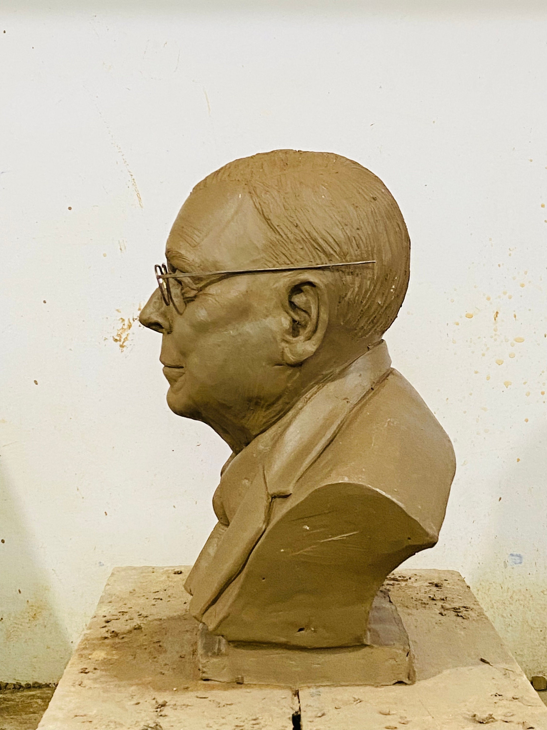 Charlie Munger Bronze Sculpture / Charles Thomas Munger Resin Fiber ...