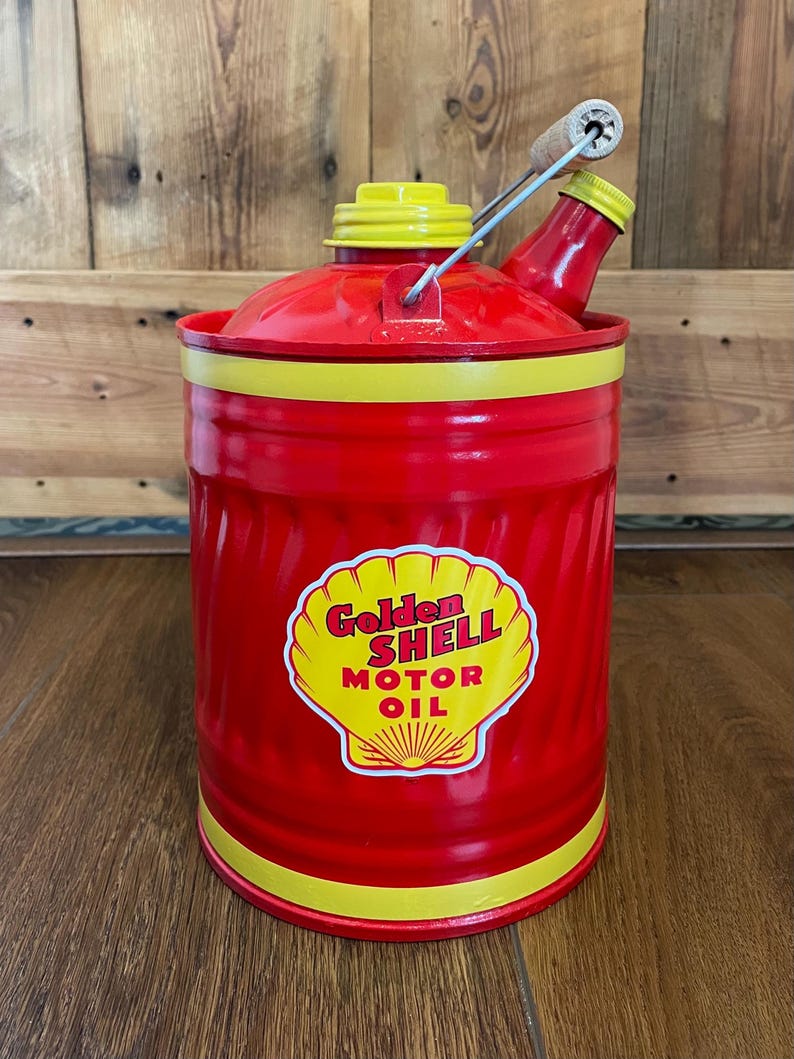 Red GOLDEN SHELL Motor Oil Style Vintage 5 Gallon Gas Can - REFINISHED ...