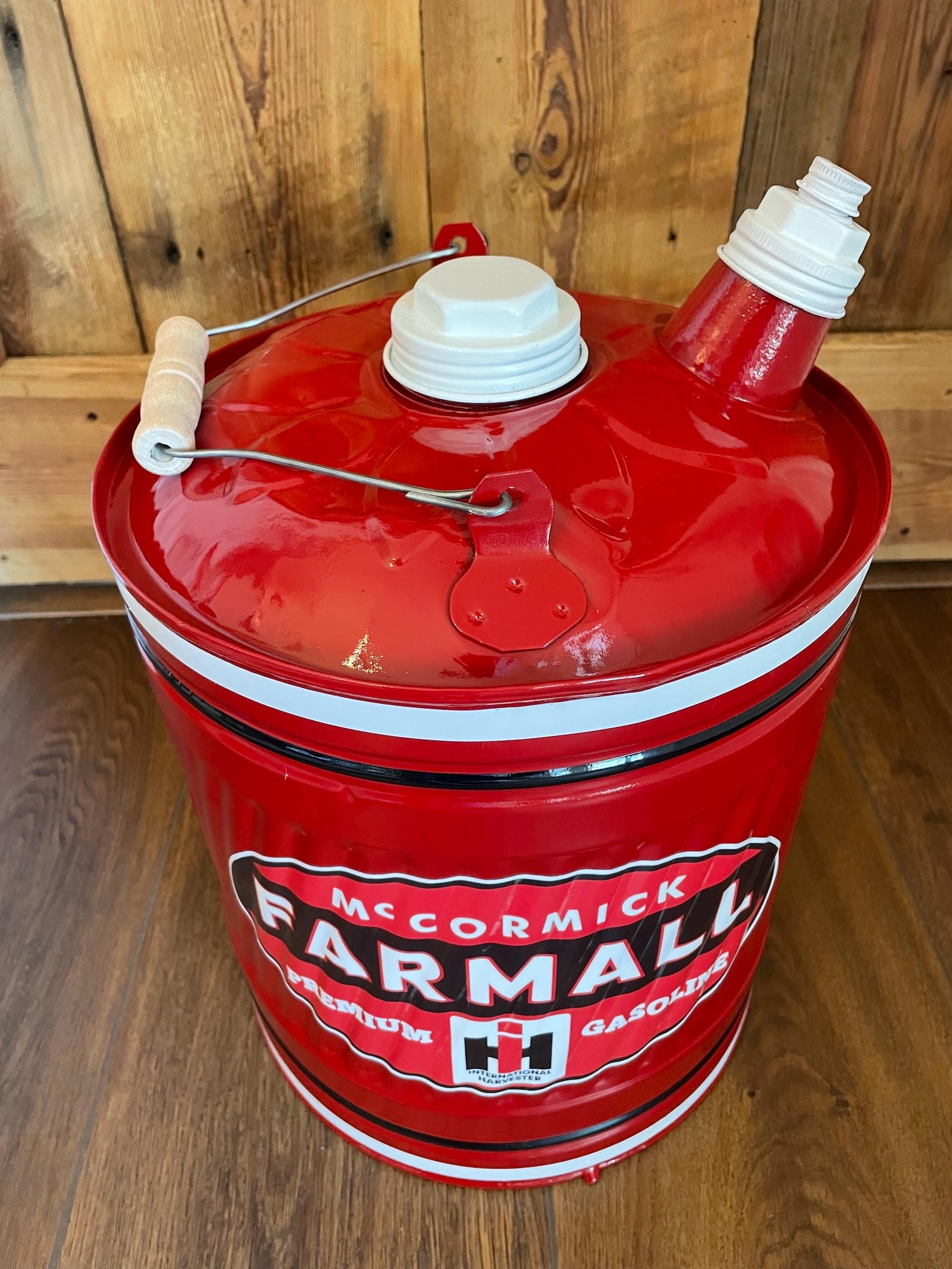FARMALL Style Vintage 5 Gallon Gas Can - REFINISHED - Etsy