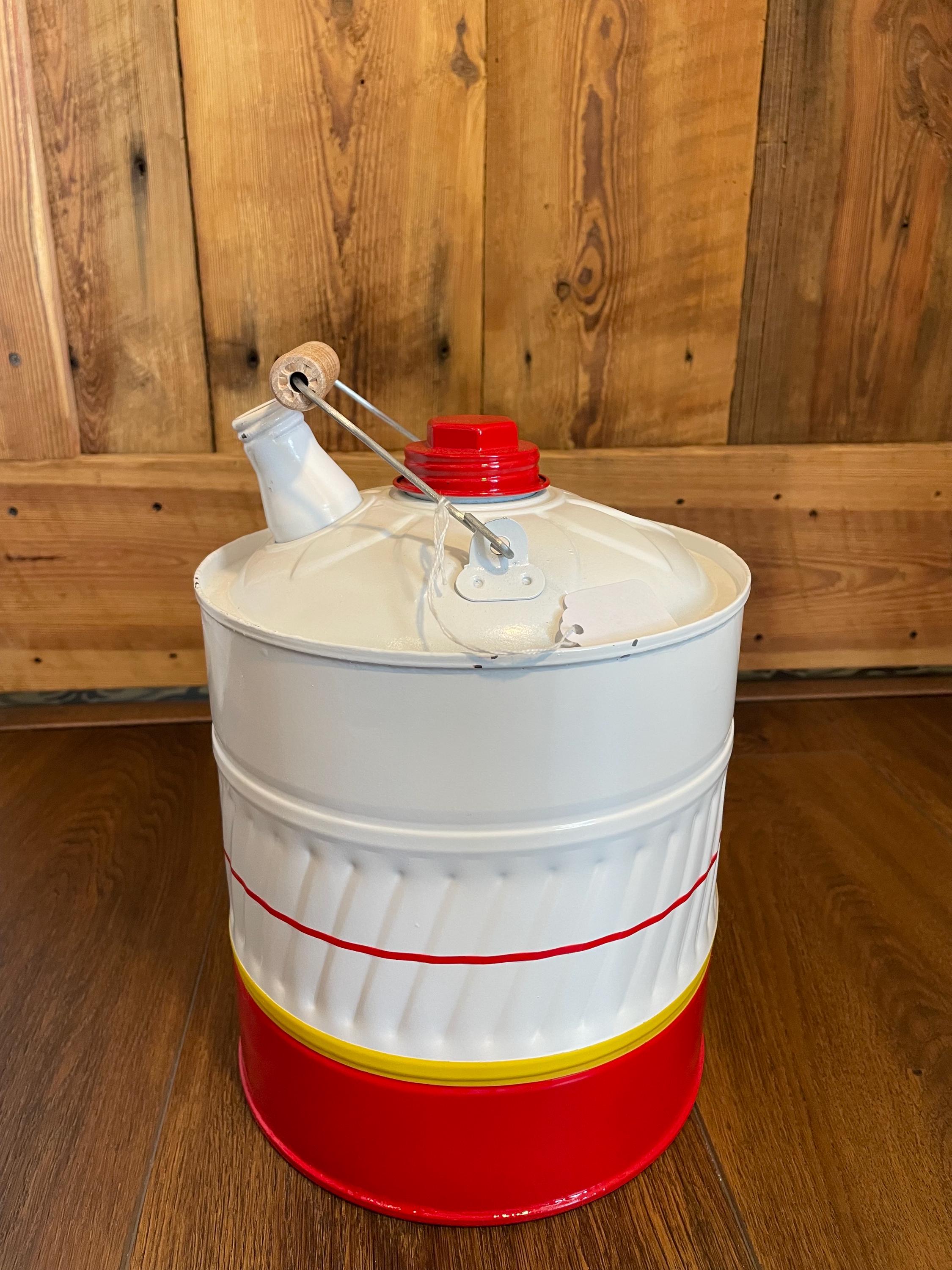SHELL GAS Style Vintage 5 Gallon Gas Can - REFINISHED - Etsy