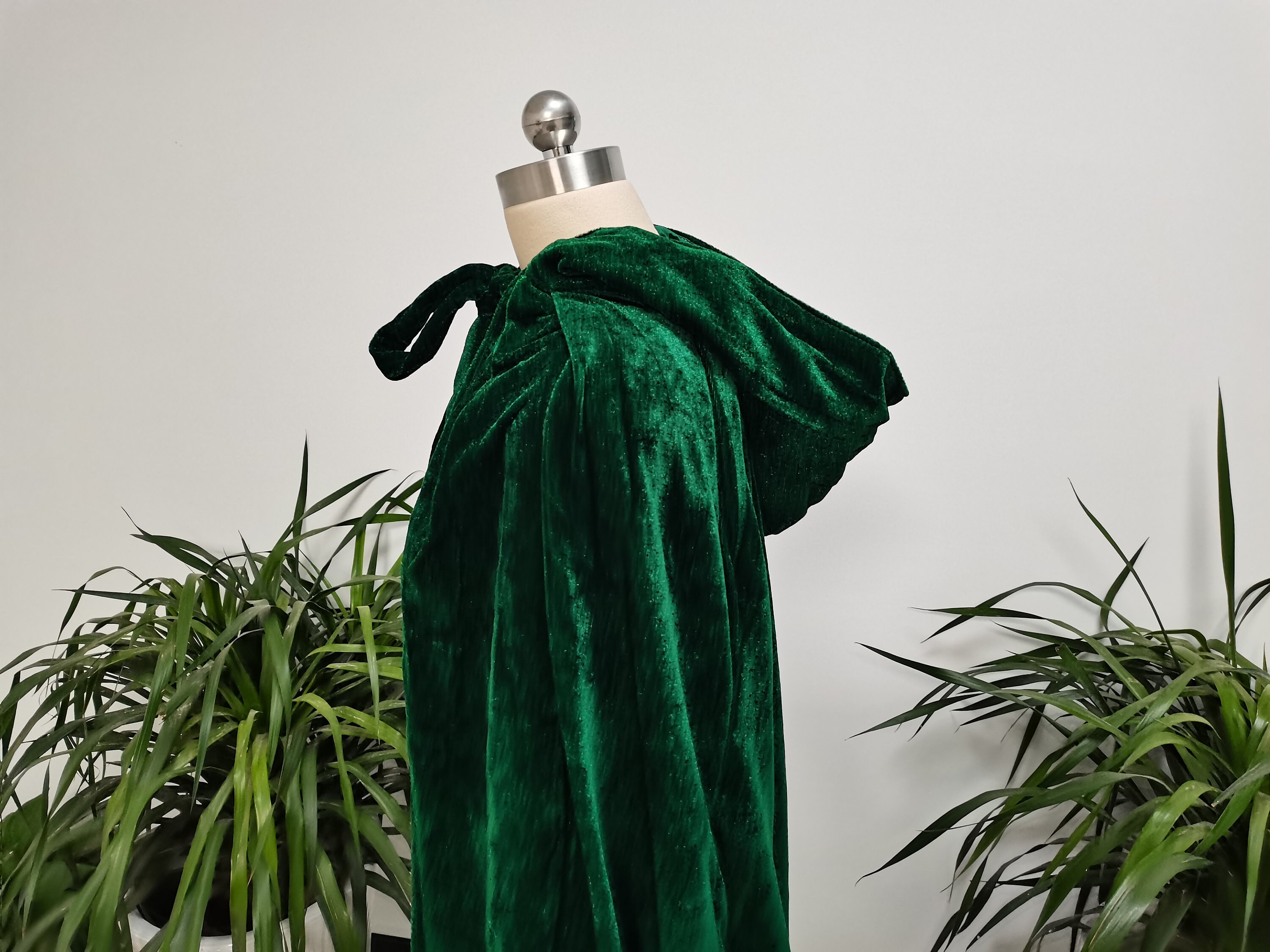 Hooded Cloak Bridal Wedding Cloak Coat Warm Shawl Cape Halloween Cloak ...