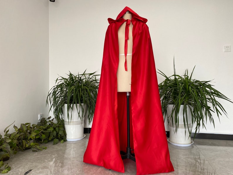 Hooded Cloak Satin Bridal Veil Red Wedding Cloak Medieval - Etsy