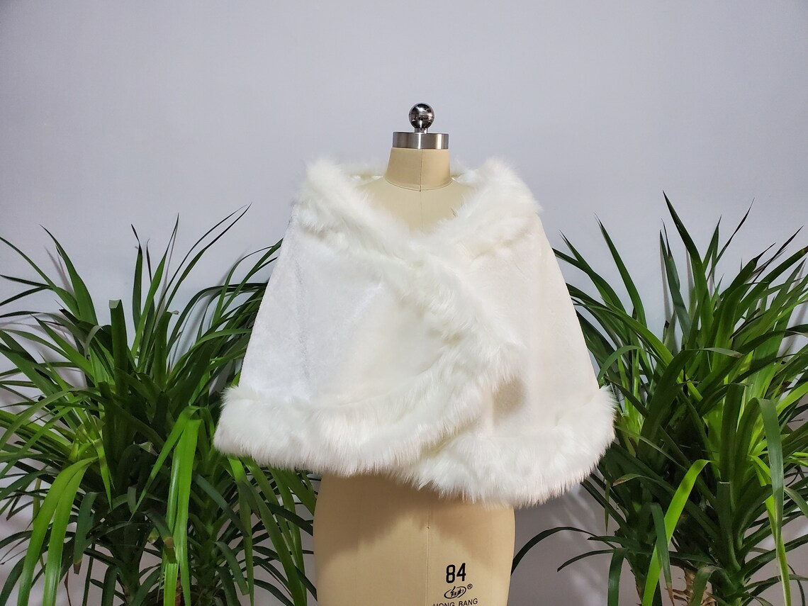White or Ivory Wedding Shawl Bridal Wrap Faux Fur Shrug Women - Etsy